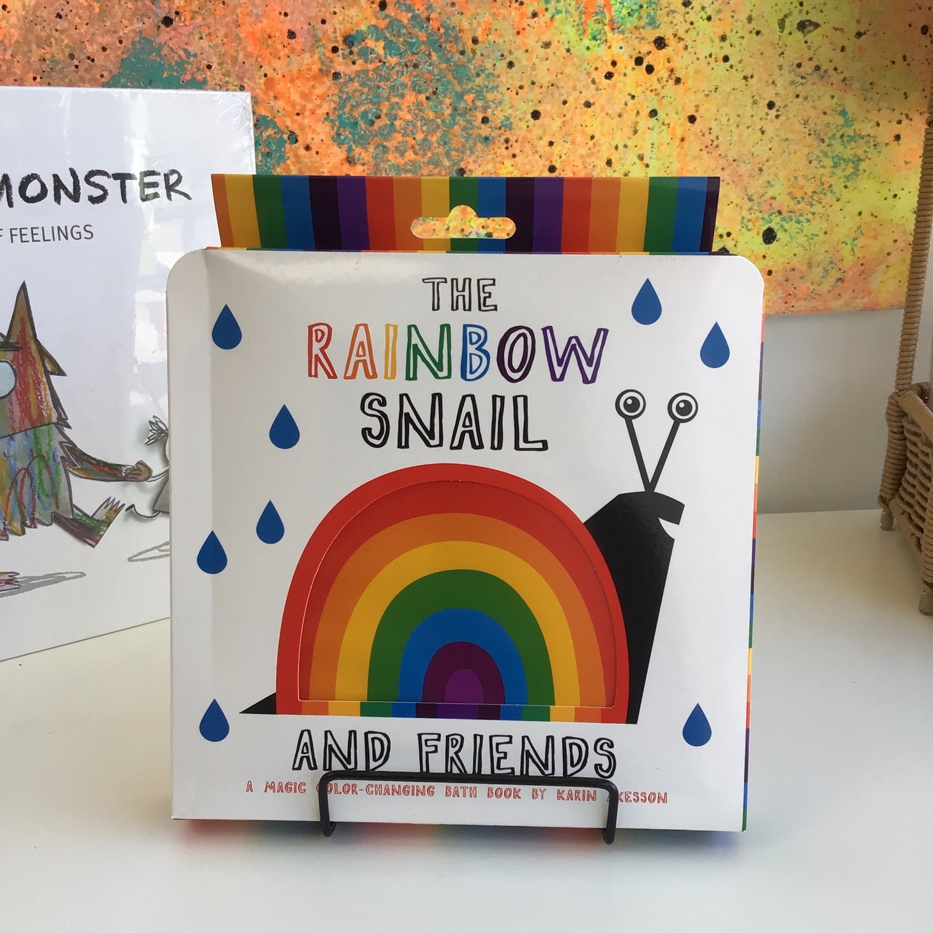 The rainbow snail and friends (Color-changing bath book) | The Rainbow ...
